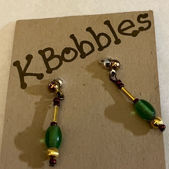 k bobbles | Jewelry | K Bobbles Gold And Green Stone Stick Earrings ...